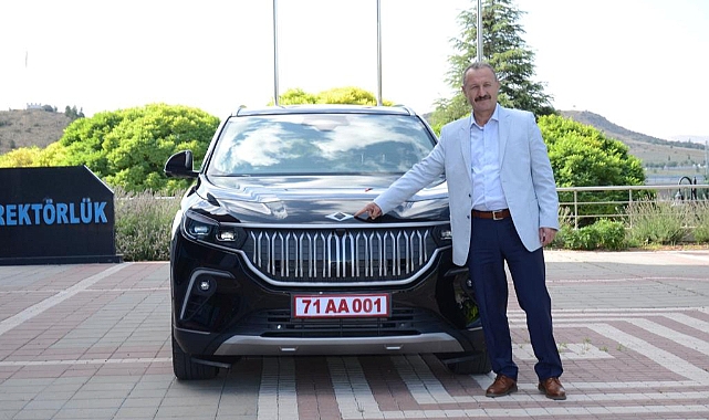 KIRIKKALE ÜNİVERSİTESİ’NİN YENİ ARACI YERLİ VE MİLLİ ARACI; TOGG ... KIRIKKALE ÜNİVERSİTESİ’NİN YENİ ARACI YERLİ VE MİLLİ ARACI; TOGG ...